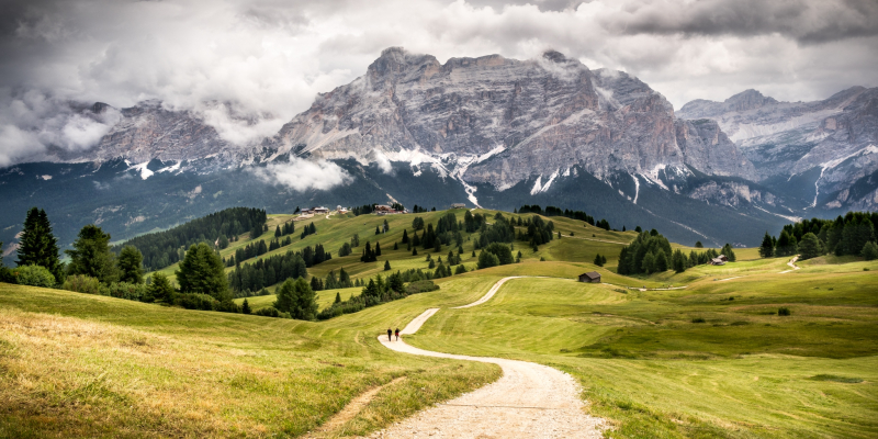How Great Coaches Ask, Listen, and Empathize - Ed Batista